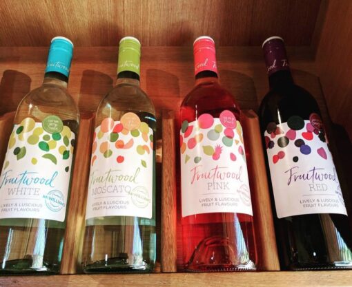 Vang Úc McWilliam's Fruitwood White - Giá chỉ 295.000₫